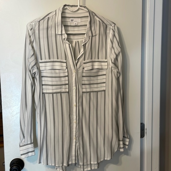 GAP | Tops | Gap Boyfriend Fit Tunic Button Down White With Black ...